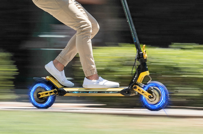 SPECIAL DEAL! SPLACH Thunder: Silky Smooth Dual Motor Electric Scooter ...