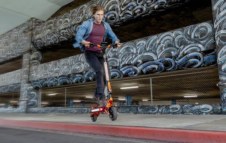 SPLACH Mukuta E-Scooter with a Removable Power Bank – SPLACH Bike
